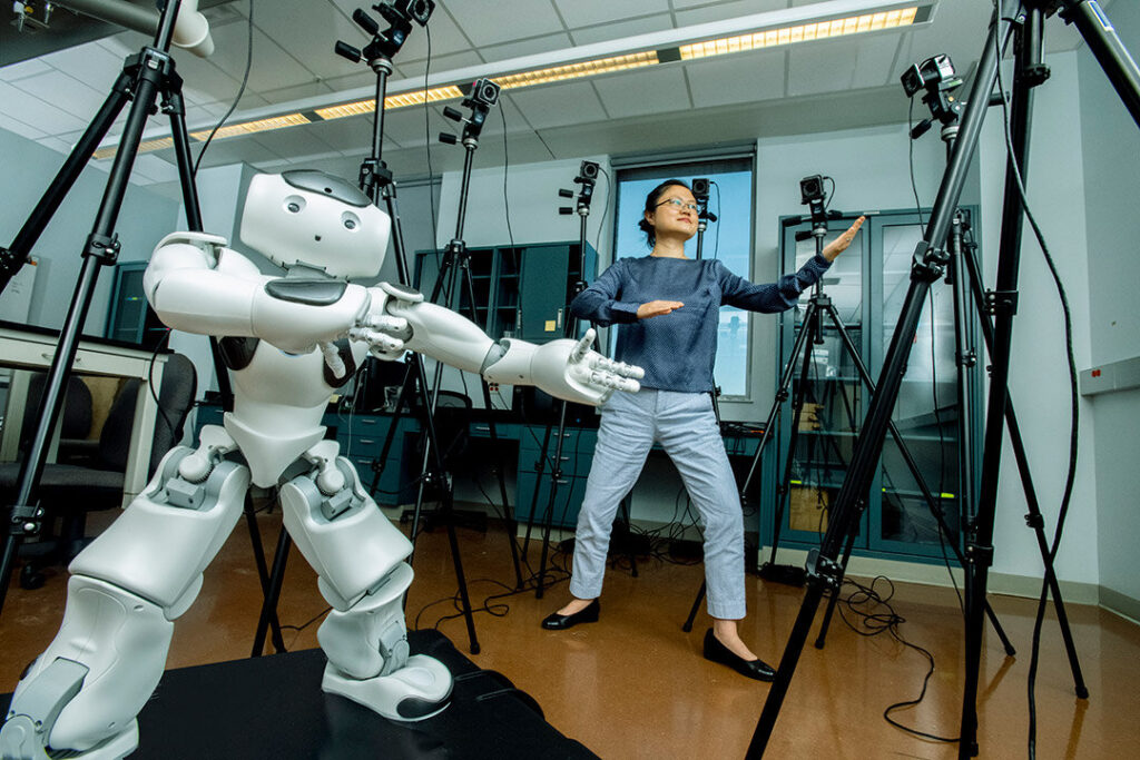 Des chercheurs développent un système robotique humanoïde pour ...